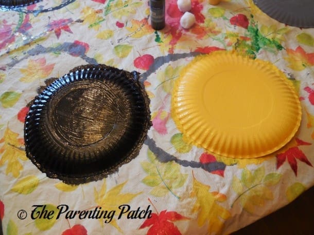 B Is for Bumblebee Paper Plate Craft