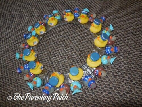 How to Make a Patriotic Duck-oration Wreath