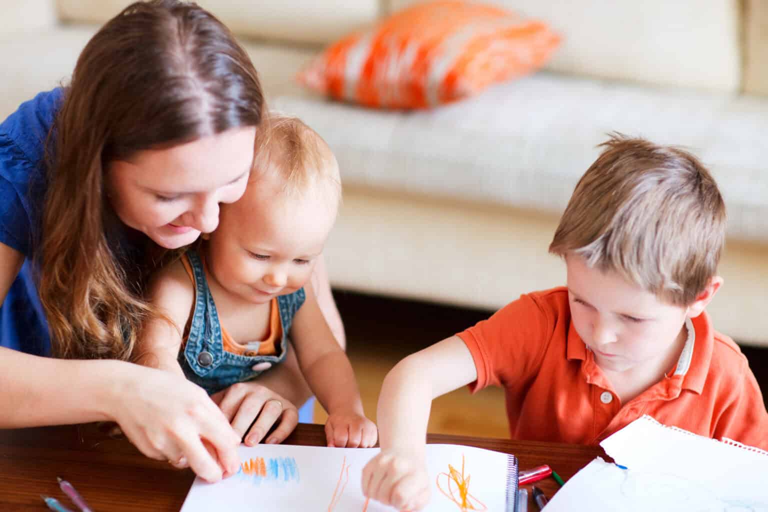 Is Being The Oldest Child Hardest? New Study Uncovers The Effects