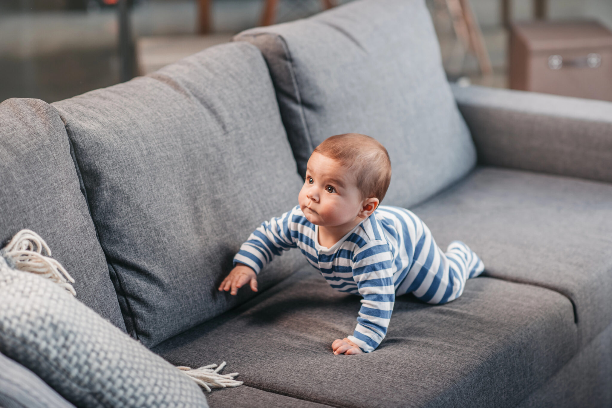 When Do Babies Crawl? The Journey From Tummy Time To Mobility