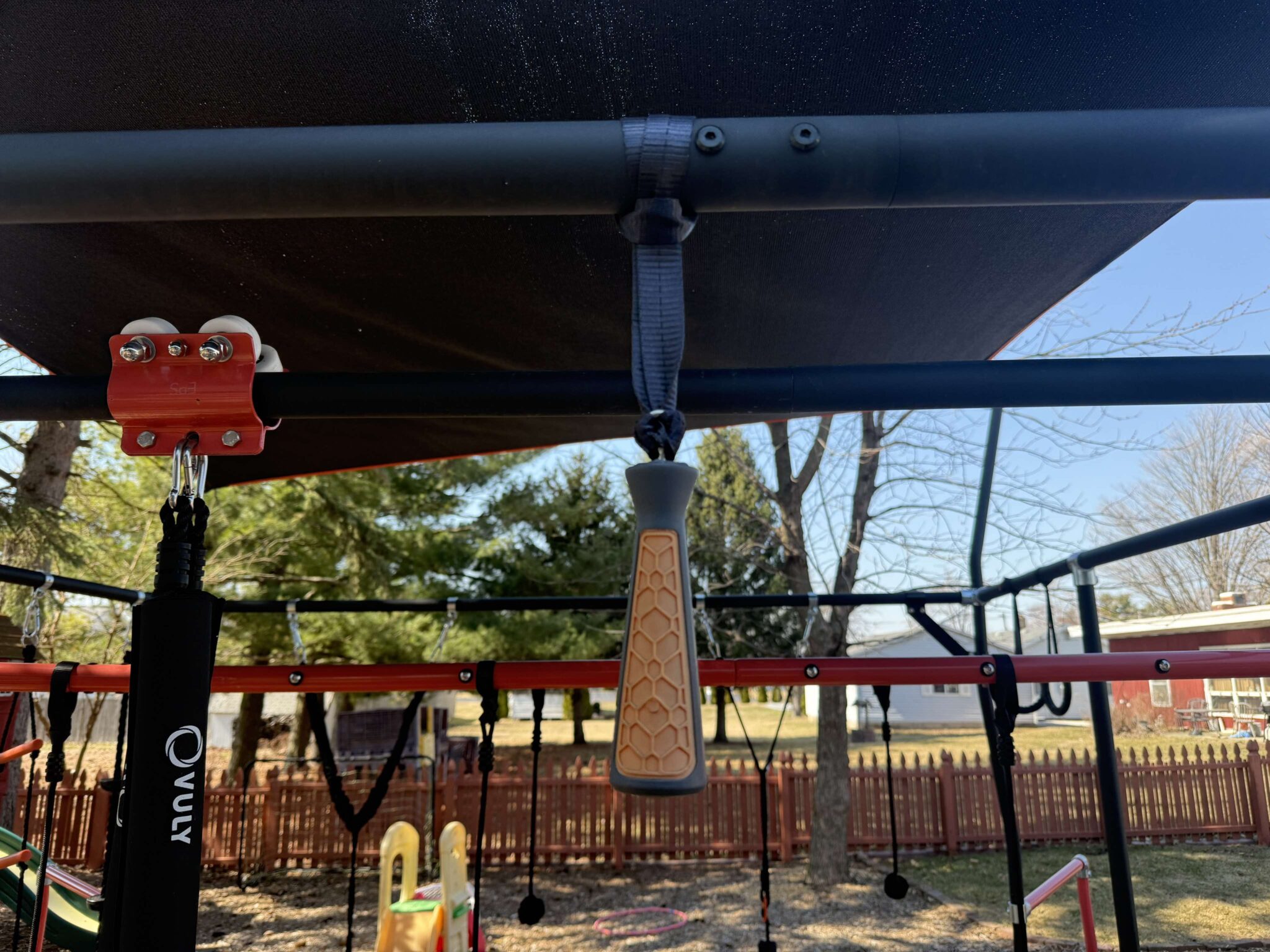 Vuly Monkey Bars Review: A Must-Have For Active Climbers