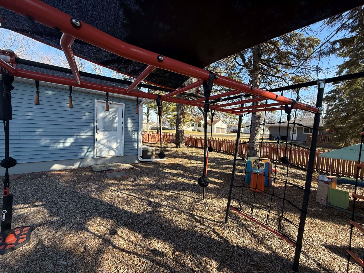 Vuly Monkey Bars Review: A Must-Have For Active Climbers